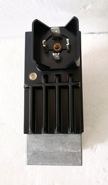 Danfoss 157B4033 11-32V PVEH Passive Fault Electrical Actuator for sale ...
