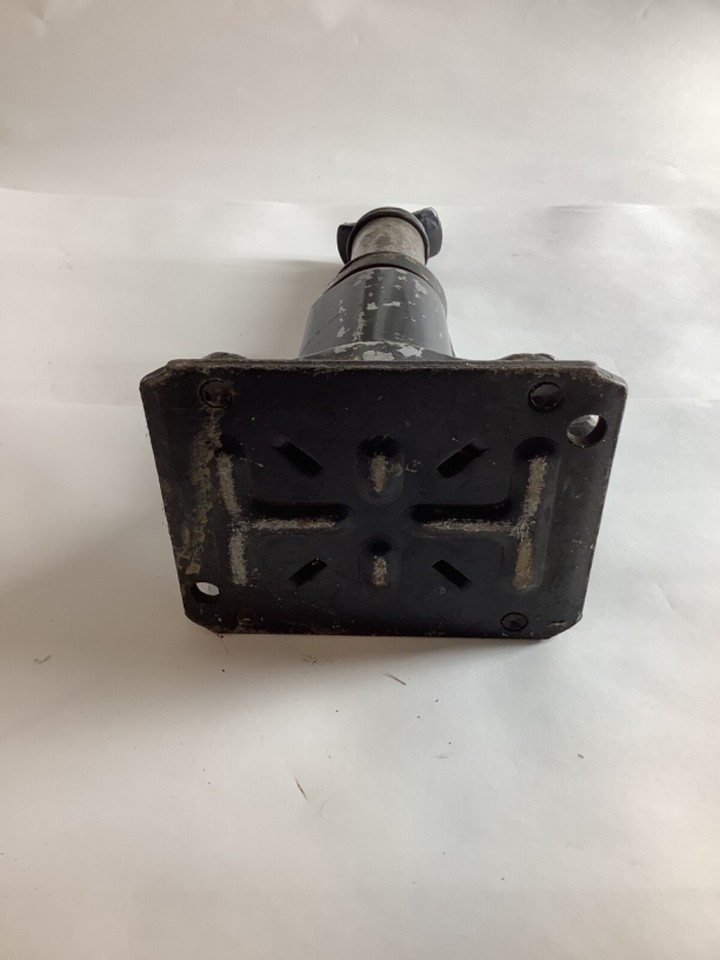 heavy duty Jack Chevy Express 2500 3500 GMC Chevy Ford F250 F350 #jack ...