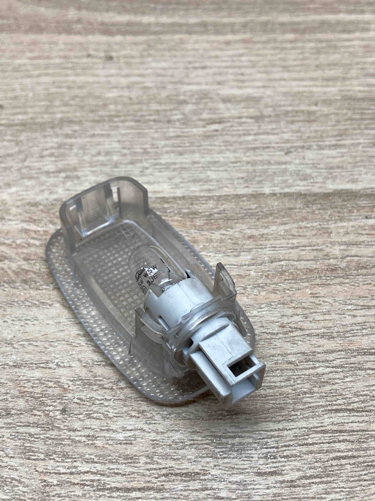 A2218200401 A2218256382 OE Mercedes Benz W221 Interior Light Headliner ...