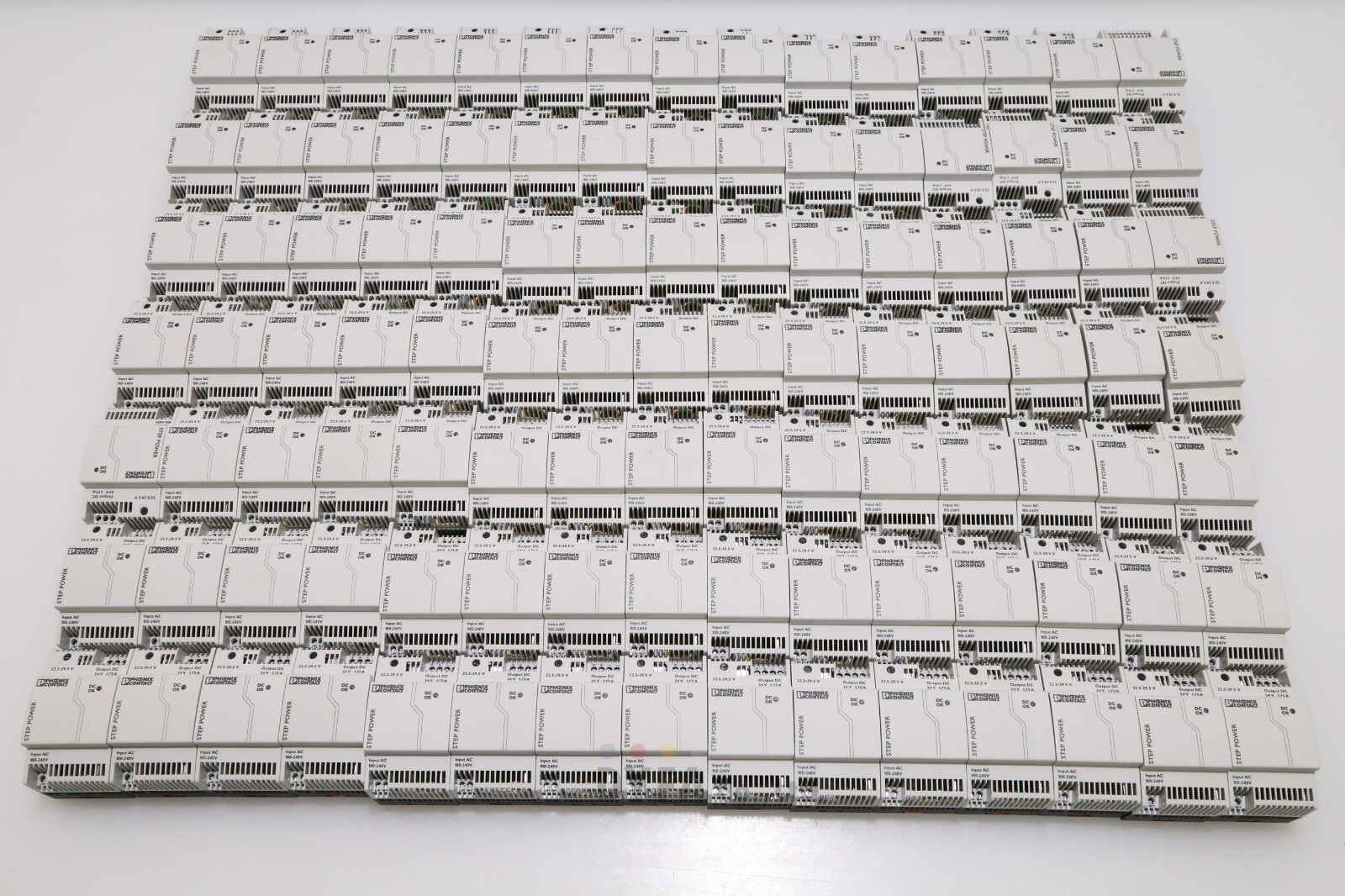 PHOENIX NNB STEP-PS/1AC/24DC/1.75,2868648 STEP POWER Supply ELEC-I-2837 ...