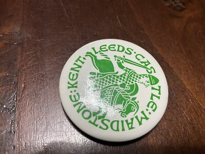 LEEDS CASTLE MAIDSTONE KENT PIN BADGE COLLECTABLE METAL PIN | eBay UK
