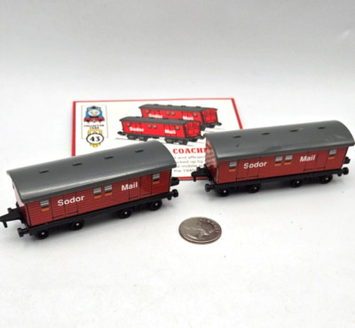 Ertl Thomas & Friends Railway Tank Engine Train Sodor Mail Coach Lot x2 ...