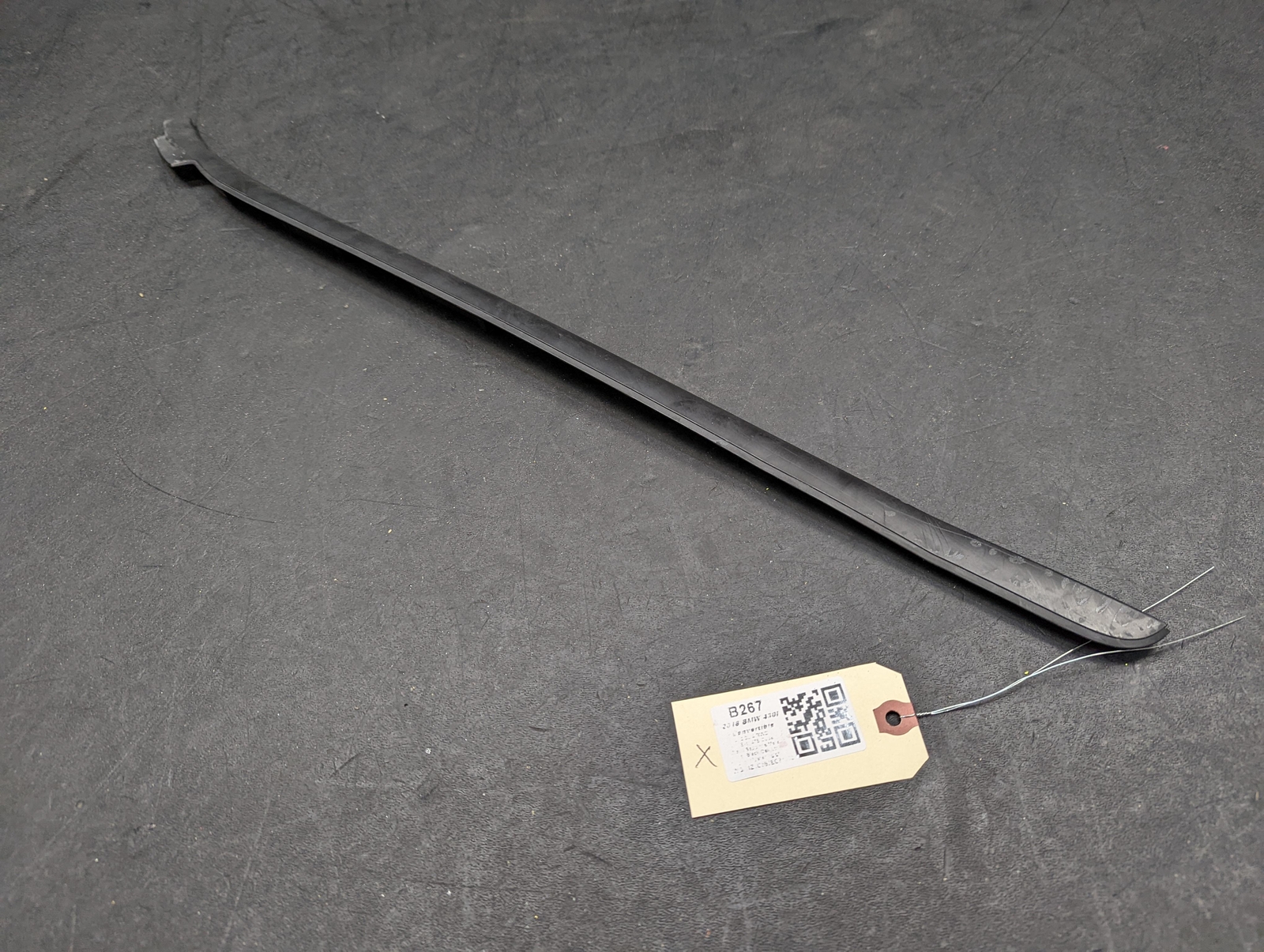 Windshield Left Side Molding 2018 BMW 430i 51317296009 2017 2019 2020 X ...