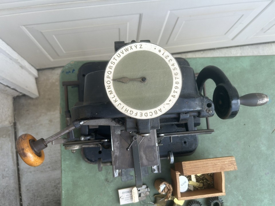 Vintage Graphotype Dog Tag Machine - G1 - 44 Addressograph Co. + Parts ...