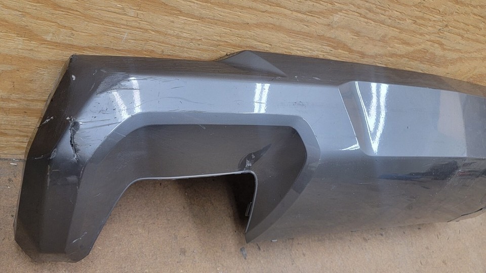 2021 2022 Chevrolet COLORADO Front Bumper Fascia Skid Plate Molding OEM ...