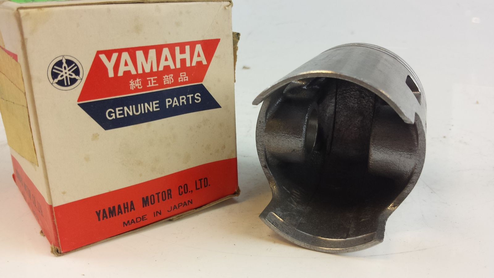 Yamaha YR2 YR2C R3 SL351 1st OS Piston set NEW NOS for sale online | eBay