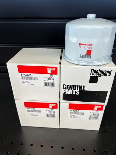 Fleetguard FF42102 Spin on Fuel Filter / Water Separator Fits Hino ...