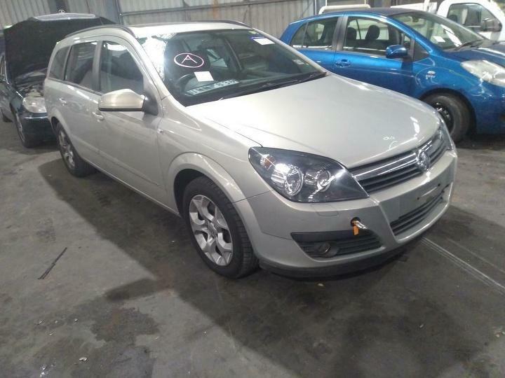 2007 Holden Astra CDX Wagon1.8L Ei 2005-2007, BONNET SHOCKER | eBay