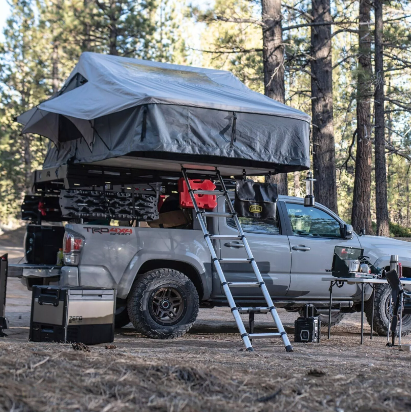 SmittyBilt GEN2 Overlander Rooftop Tent XL Gray w/ Mattress & Ladder ...
