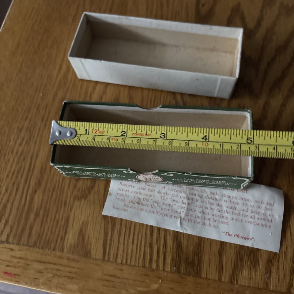 EMPTY Vintage FISHING LURE BOX ONLY - No Lure - Pflueger LUMINOUS 3170 ...
