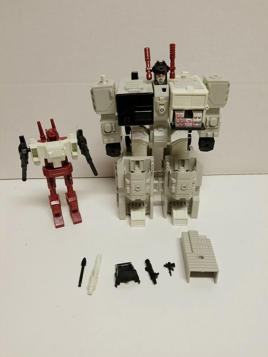 Transformers Metroplex Vintage 1985 G1 Action Figure