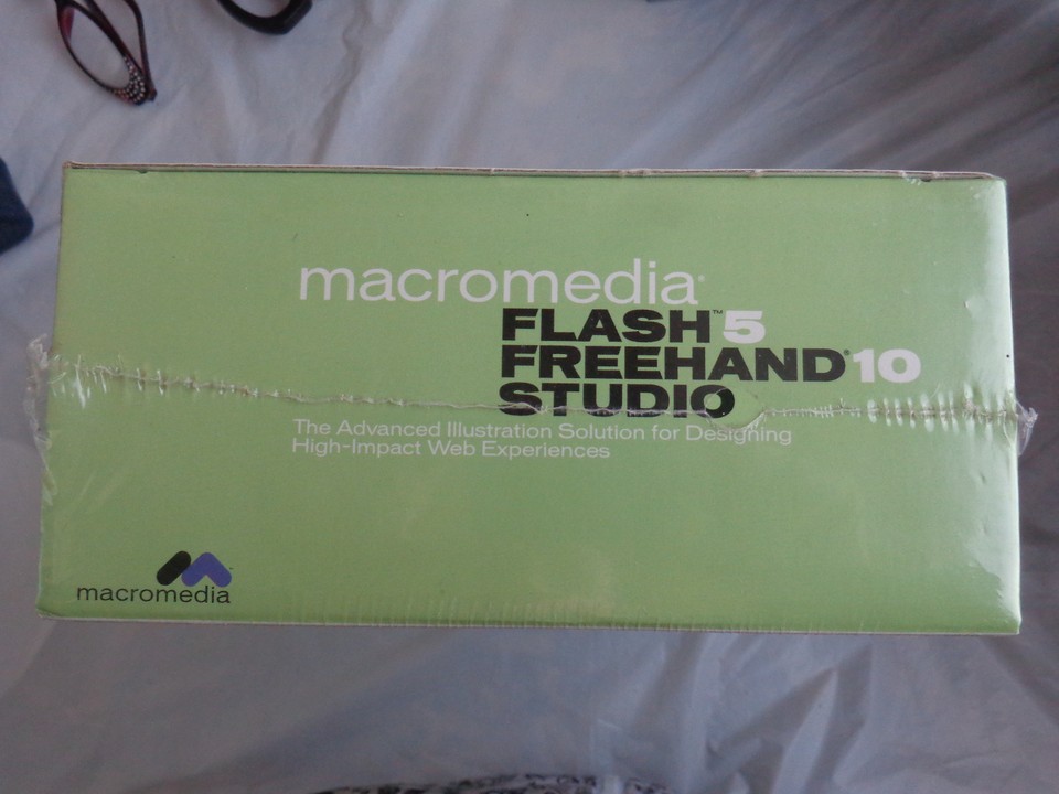 Macromedia Flash 5 Freehand 10 Studio for Mac (New Factory Sealed ...