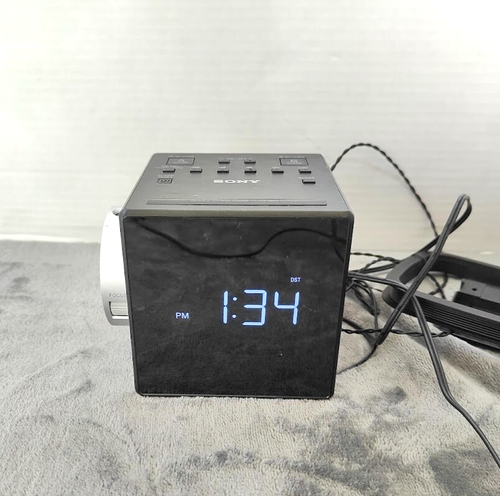 Sony Cube ICF-C1PJ Clock Radio w/Nature Sounds & Projection Tested ...