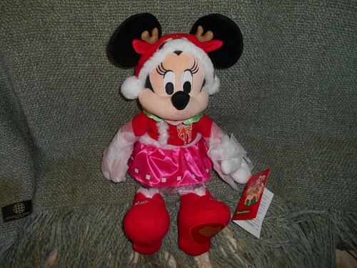 MINNIE MOUSE LUNAR NEW YEAR OF THE OX 2021 PLUSH 17" NWT NEW! SO CUTE ...