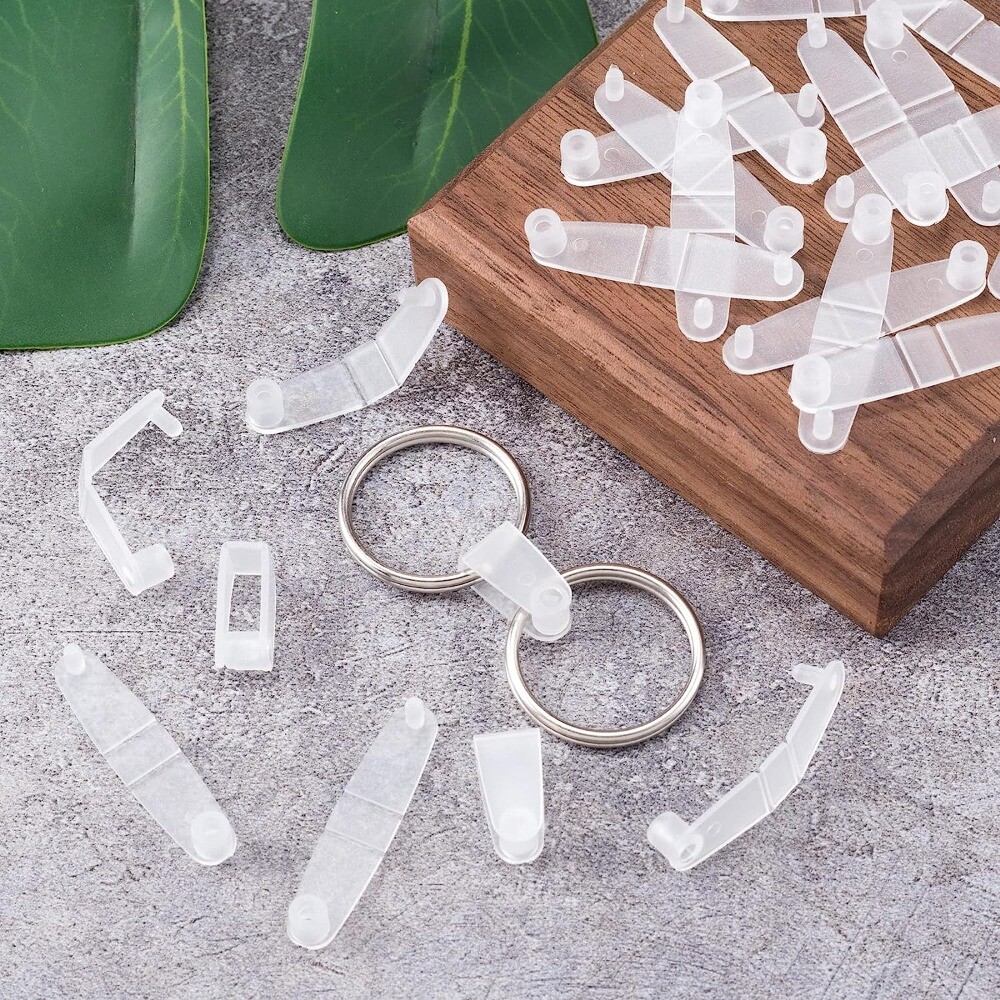 100Pcs Plastic Keychain Clips Transparent Folding Clip Hand Account | eBay