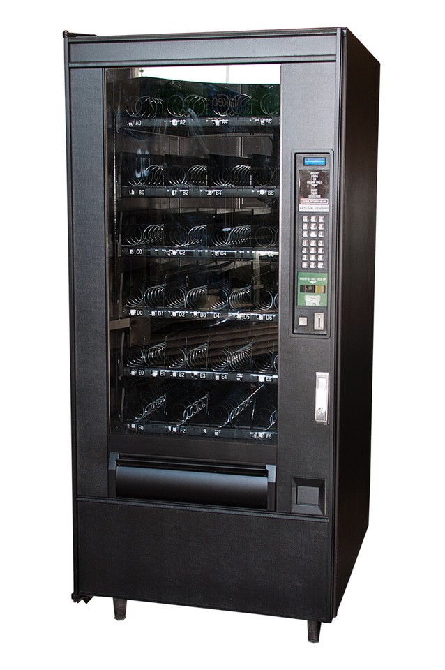 National Vendors 148 Snack Vending Machine 4-Wide FREE SHIPPIING | eBay