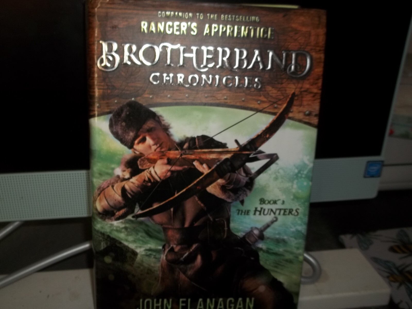 Lot 391 - Ranger's Apprentice Book 3: The Hunters - John Flanagan ...