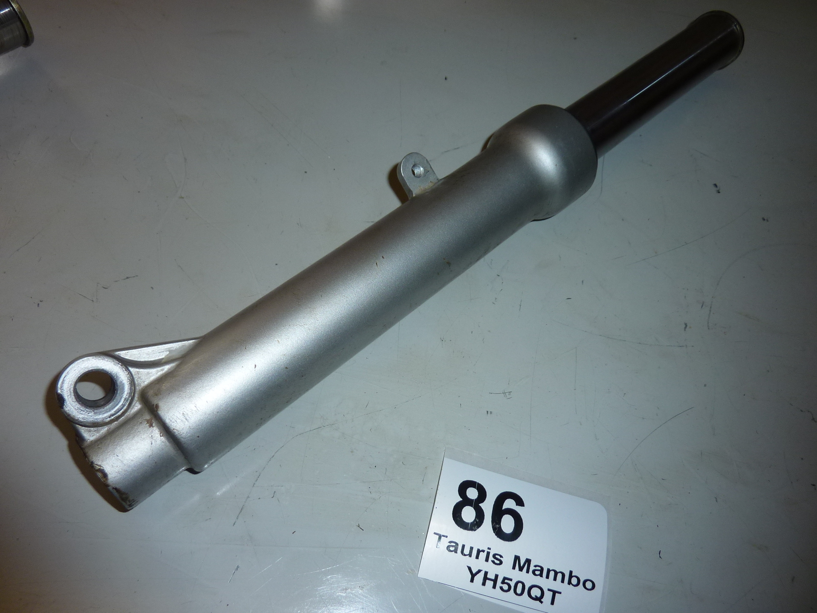 86 Tauris Mambo 50 Tauchrohr rechts | eBay.de