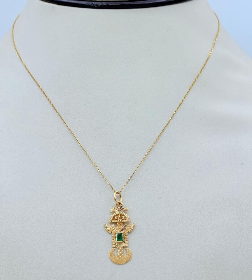 Inca Tumi Peruvian God Pendant Colombian Emerald 0.40Ct 18K Yellow Gold ...