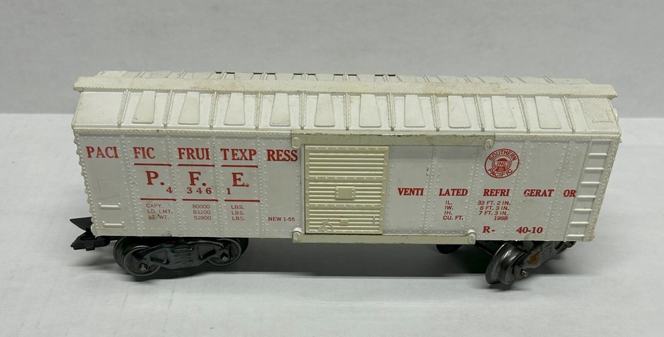 Vintage MARX #666 Steam Engine Locomotive, UP tender, and 4 freight ...