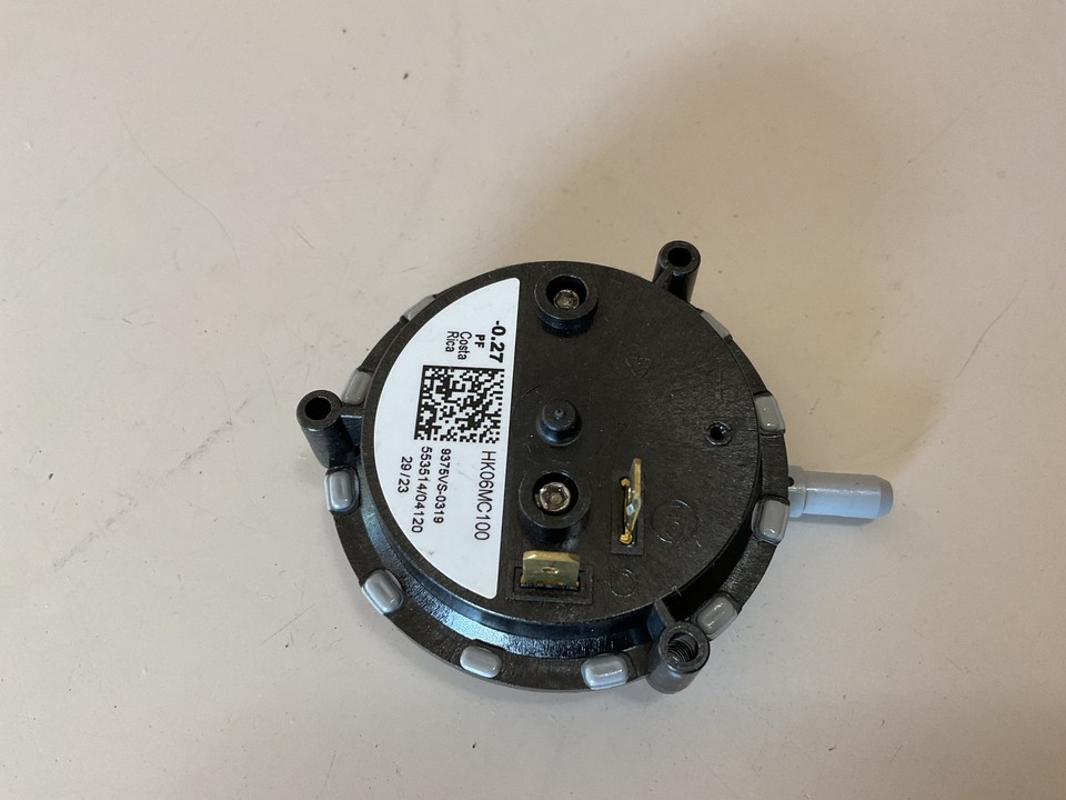 BRYANT CARRIER PAYNE HK06MC100 .27WC PRESSURE SWITCH 9375VS-0319 | eBay