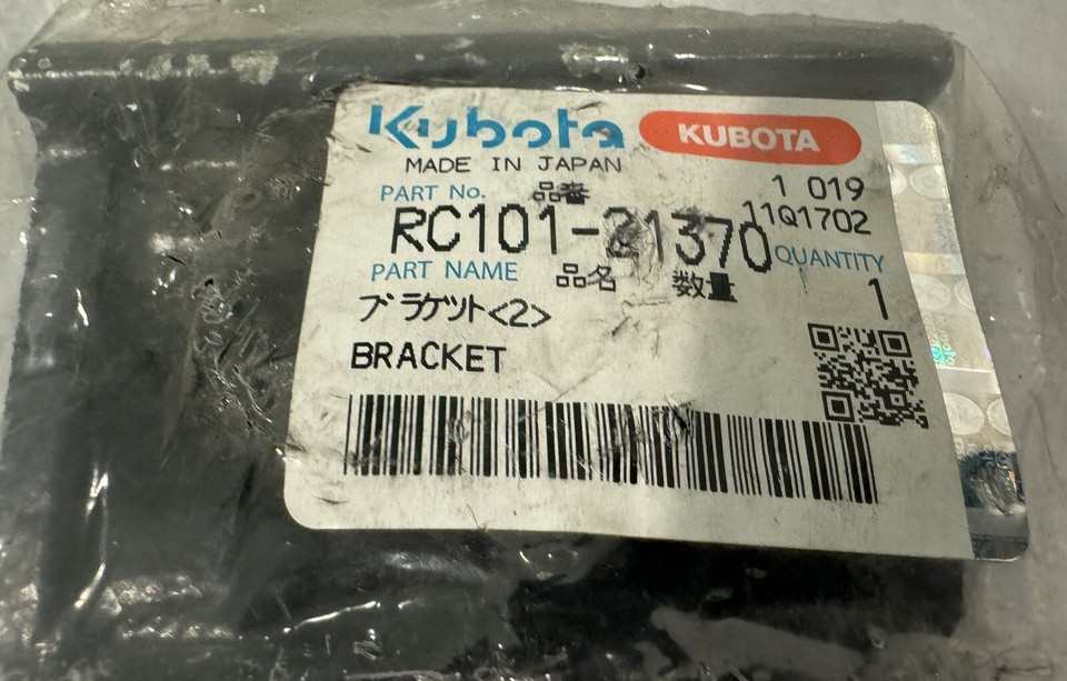 Kubota RC101-21370 Genuine Bracket ASSY NEW! FREE SHIPPING! | eBay