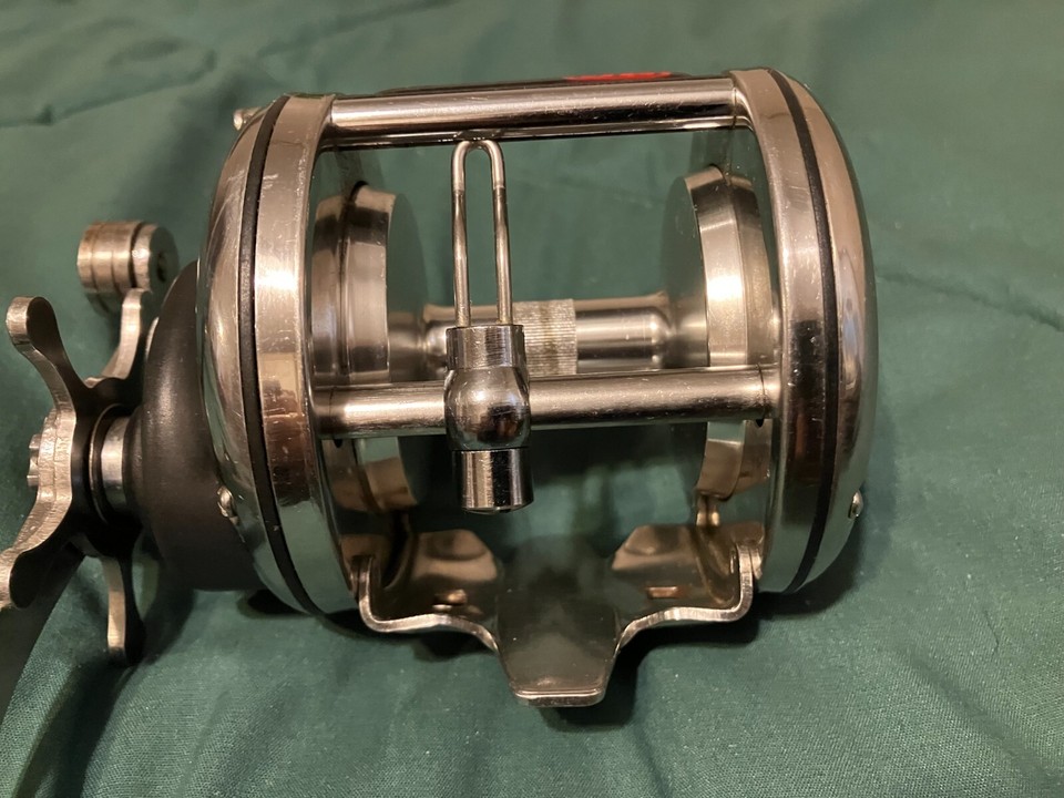 Penn GTO 220 Level Wind Fishing Reel | eBay