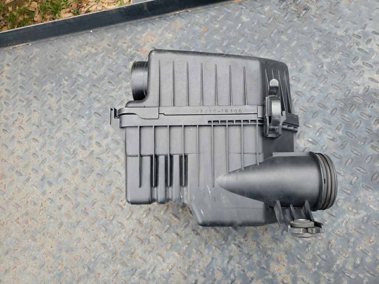 2012 - 2017 Hyundai Accent Air Box Cleaner 1.6L OEM 281101R100 | eBay