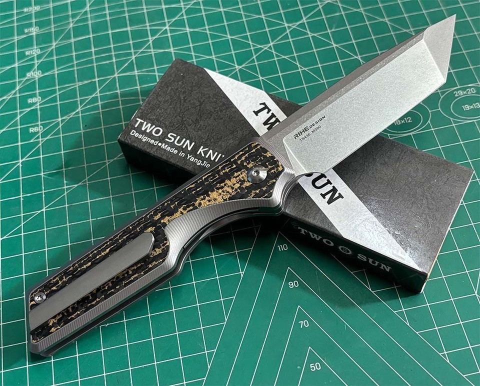 TwoSun Folding Knife Titanium Carbon Fiber Handle M390 Plain Edge TS436 ...