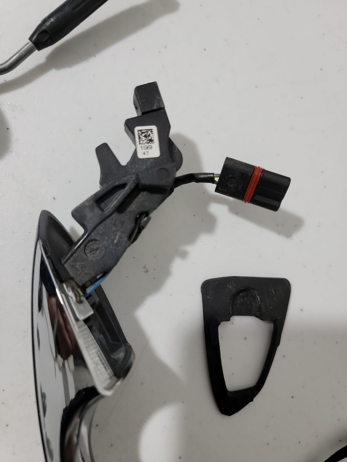 MERCEDES E250 FRONT LEFT DRIVER KEYLESS DOOR HANDLE OEM 2047602434 | eBay