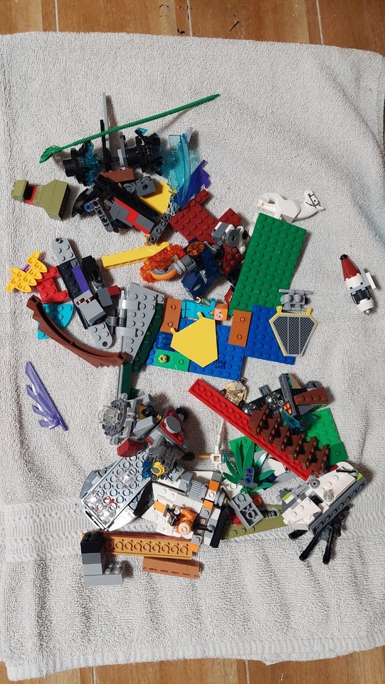 LEGO 1lbs Pound Bulk Pieces Lot Brick Figures Star Wars Minecraft ...