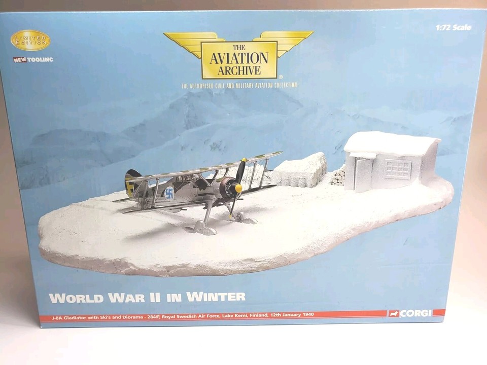 Corgi Aviation AA36204 WW2 J-8A Gladiator on Ski,s with Diorama Swedish ...