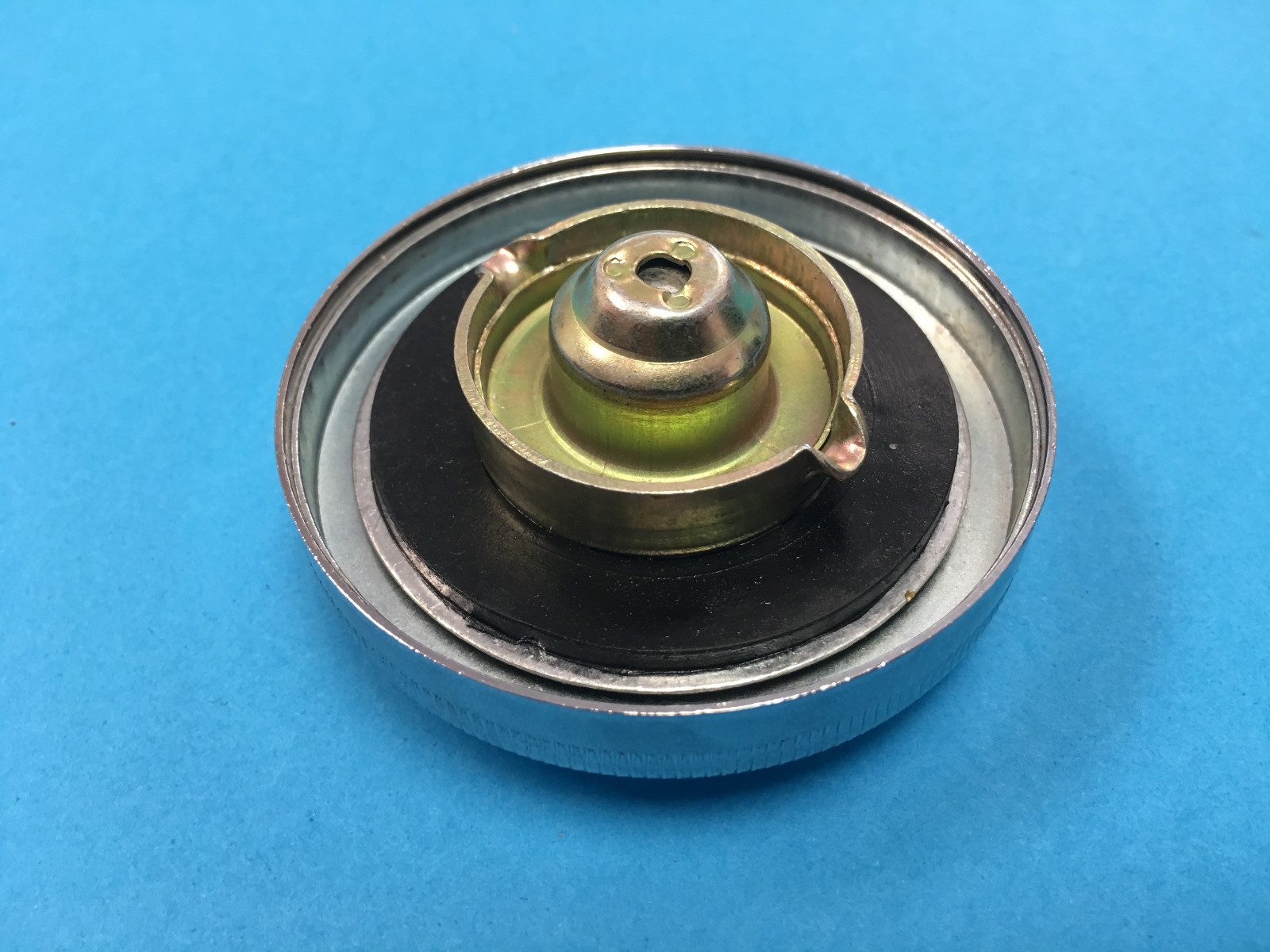 Fits Ford Tractor Fuel Tank CHROME Gas Cap E7NN9030AA TW10,20,30 TW5,15 ...