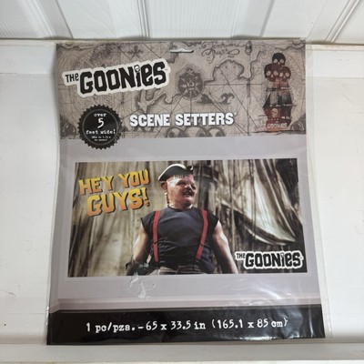 The Goonies Sloth Pirate Treasure Scene Setters Wall Decoration Banner ...