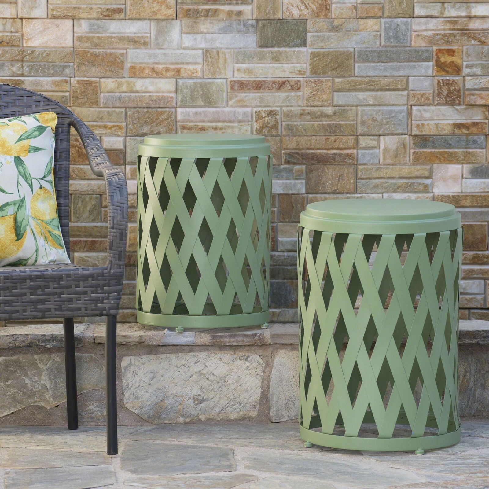 Ellen Nestable Outdoor Small and Large Iron Side Table Set (Set of 2 ...