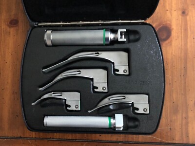 Laryngoscopes - Welch Allyn