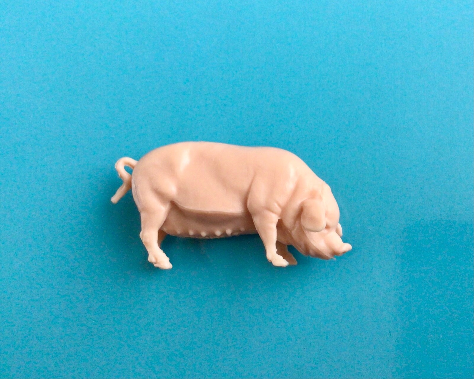 Britains Farm Animals & Figures, loose from new boxed sets - many to ...