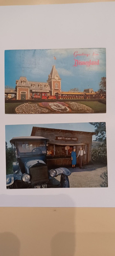 TWO VINTAGE POSTCARDS FROM DISNEYLAND AND KNOTTS BERRY FARM | eBay