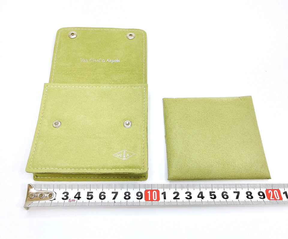 Van cleef & Arpels Medium Necklace case Travel pouch Jewelry Gift box ...