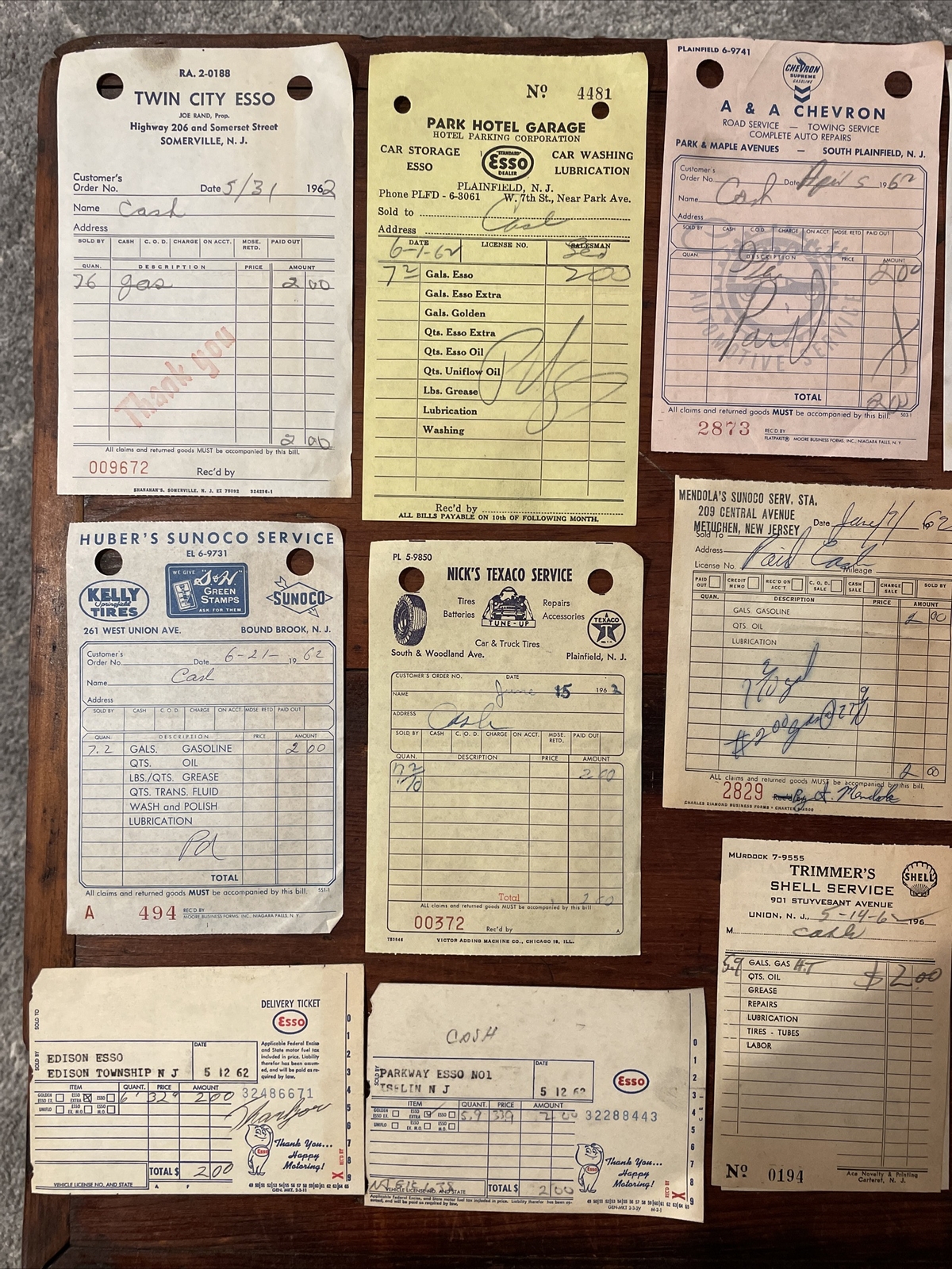 1962 Lot Gas Station Receipts SHELL ESSO CHEVRON AMOCO TEXACO - 27 ...