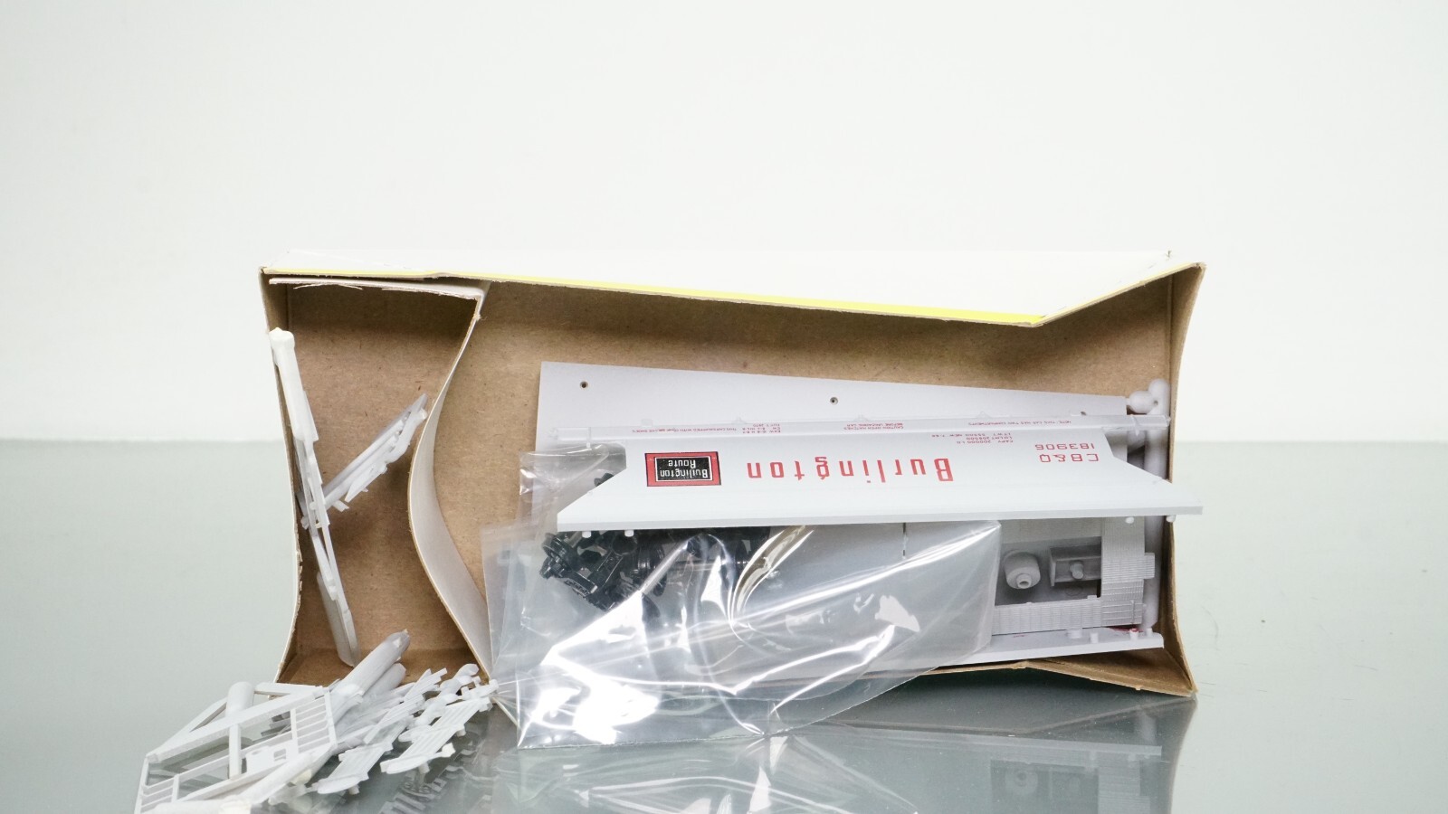 Lot of 3 Accurate Finishing & RAAX Covered Hopper Burlington ADMX Kit ...