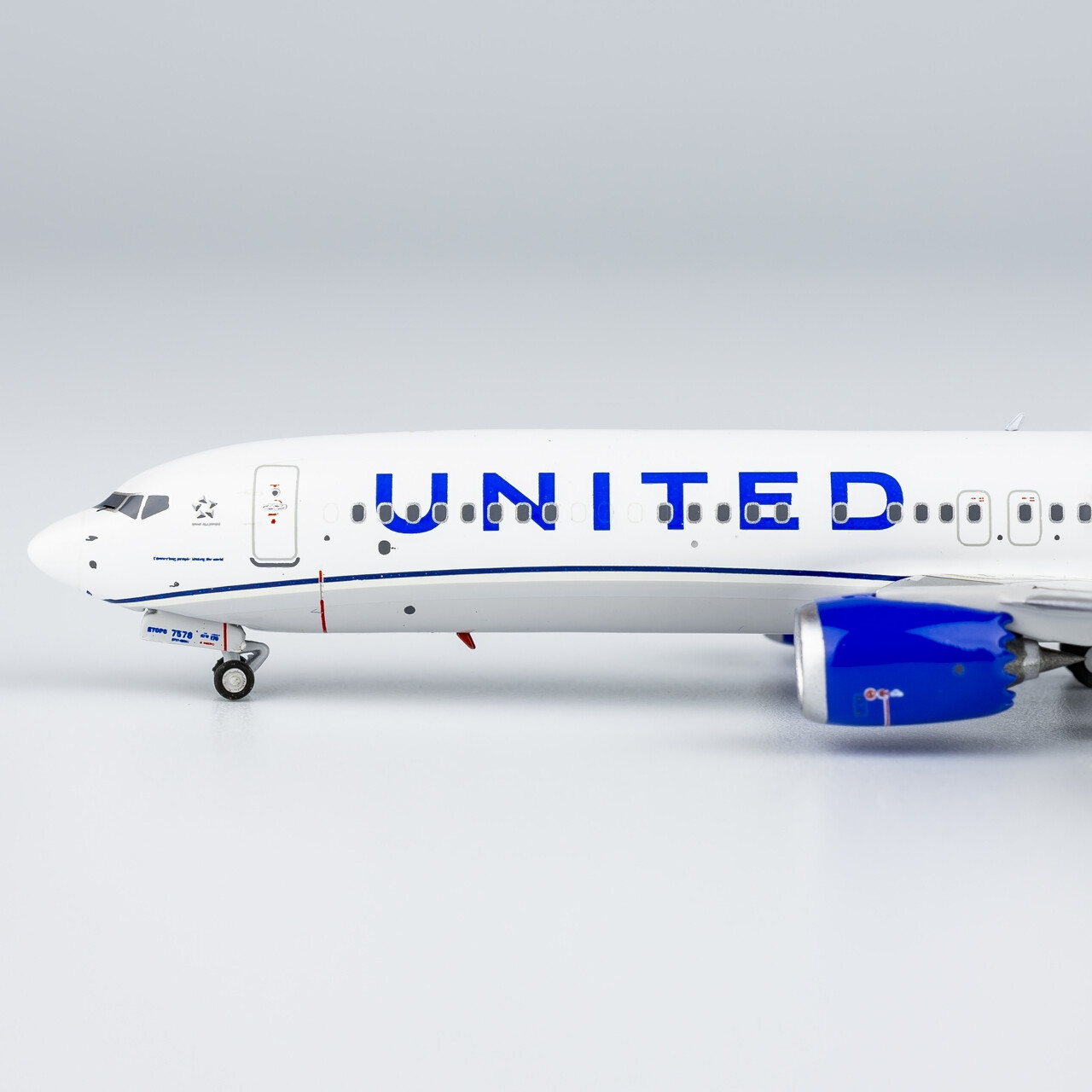 1:400 NG Models United Airlines Plane B737 MAX 9 Airplane Diecast ...