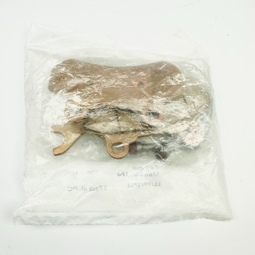 715900386 Metallic Brake Pad Kit, Rear Left | eBay