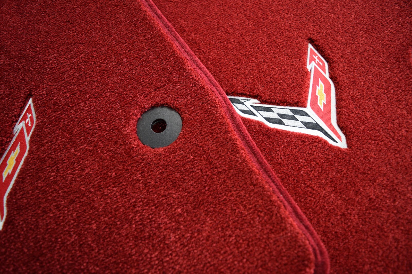 Chevrolet Corvette C8 Floor Mats Red Mist Paint Color Silver Logos ...