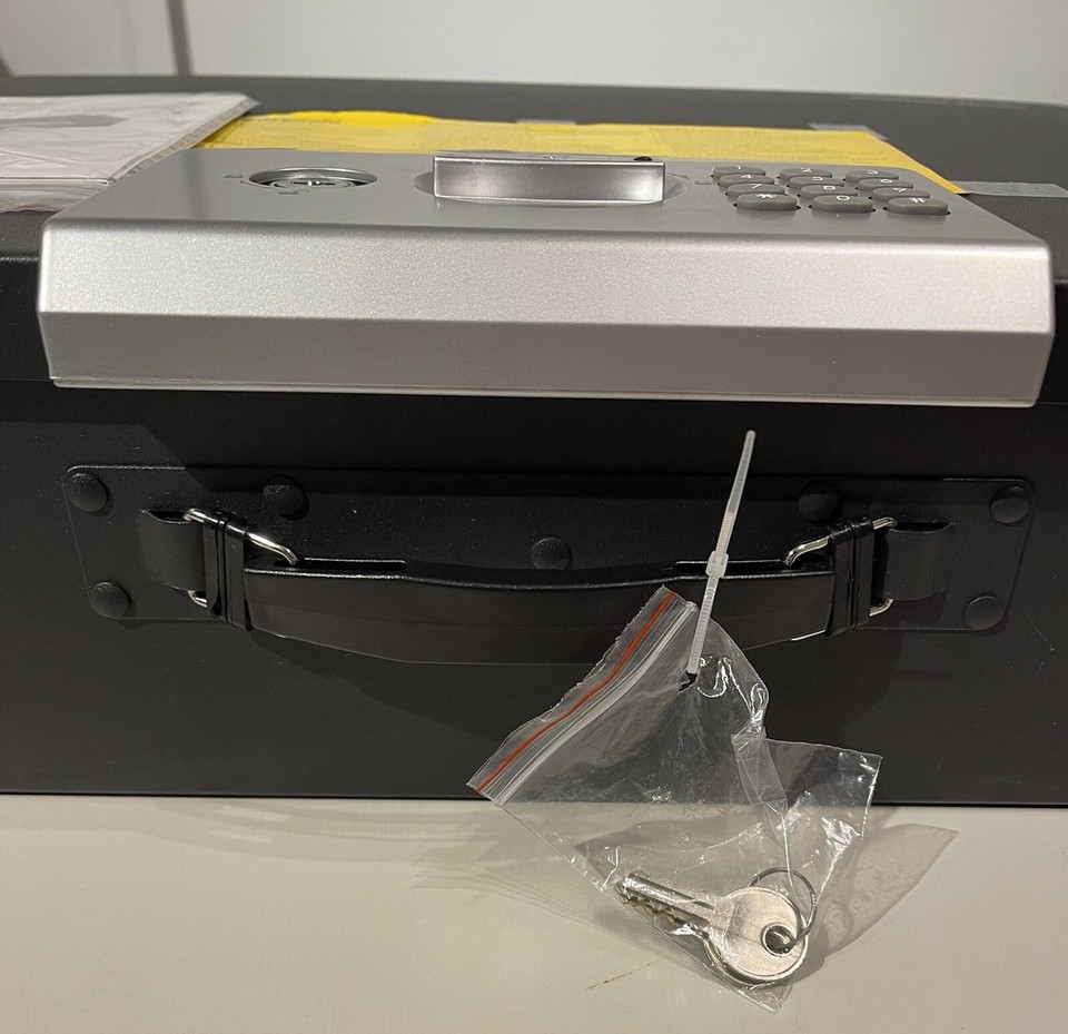 SentrySafe PORTABLE SECURITY SAFE • PL048E • 0.5 CUBIC FT | eBay