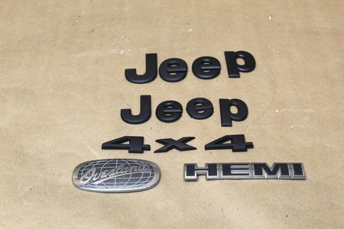 2005 - 2010 JEEP GRAND CHEROKEE EMBLEM LOGO OEM | eBay