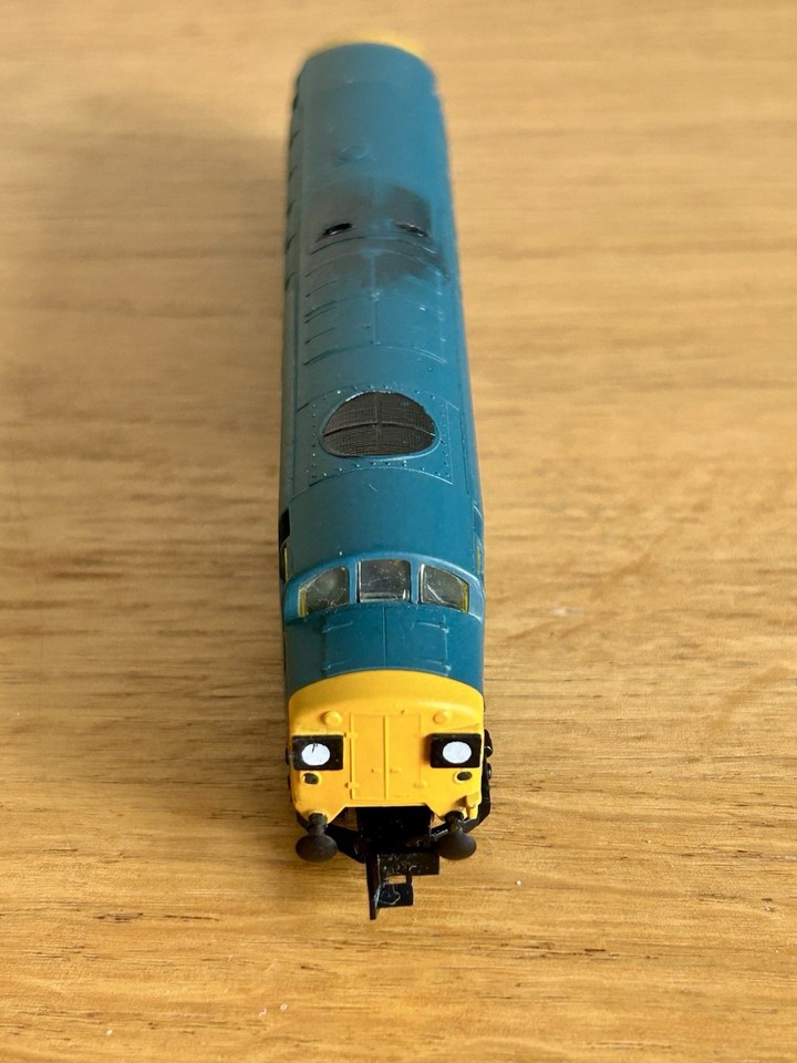 Graham Farish 8015 N Gauge Class 37 Diesel Loco No.37035 BR Blue ...