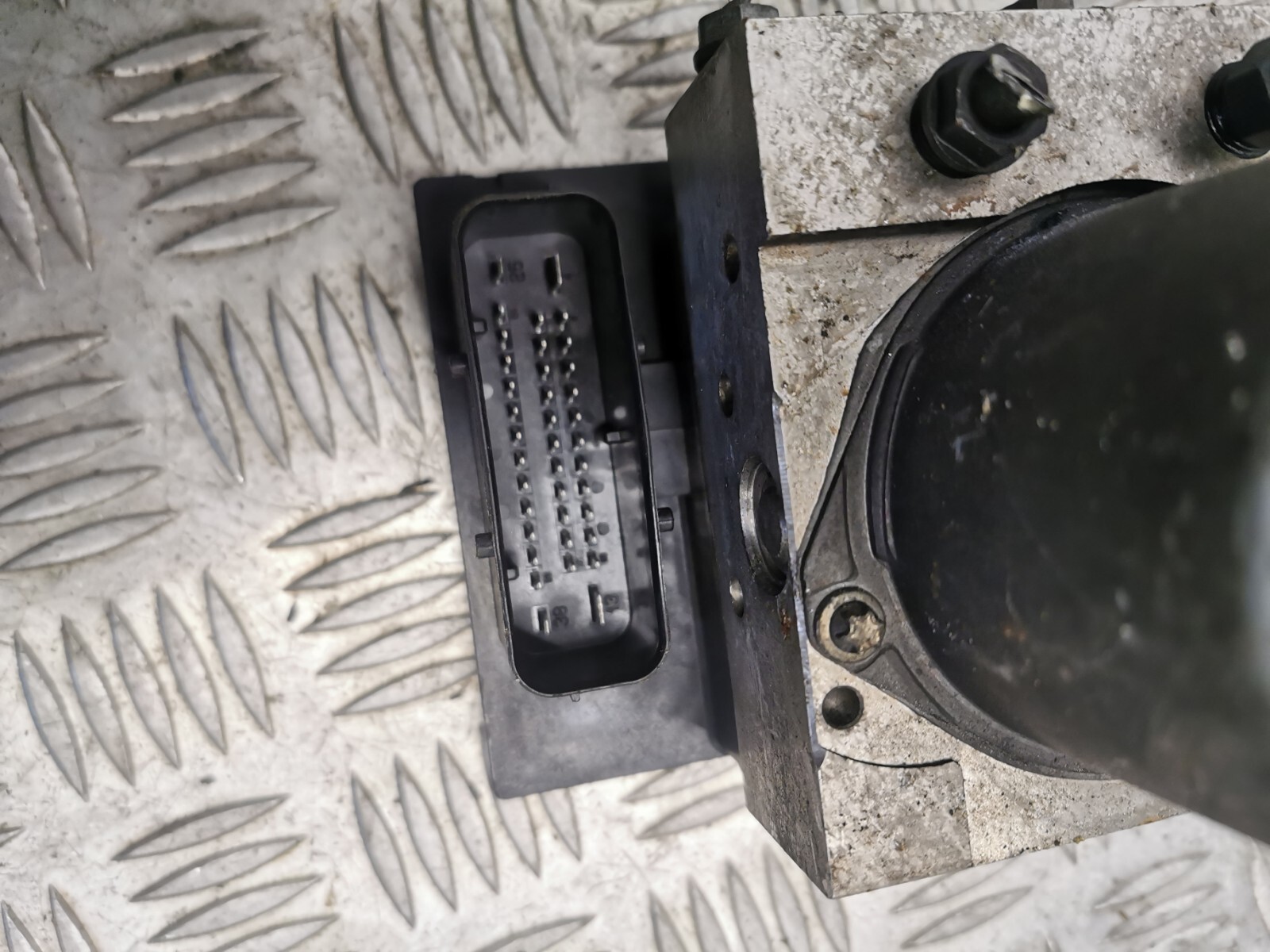 2003-09 BMW 530D E60 ABS PUMP & MODULE 6758743 6767672 | eBay