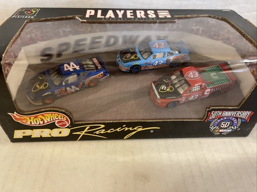 1998 Hot Wheels Pro Racing Players Inc 3 Vehicle Set NASCAR 50th ...
