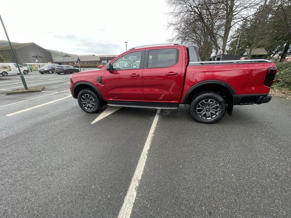 Ford Ranger Wildtrak 3.0 V6 4x4 Lucid Red NO VAT | eBay UK